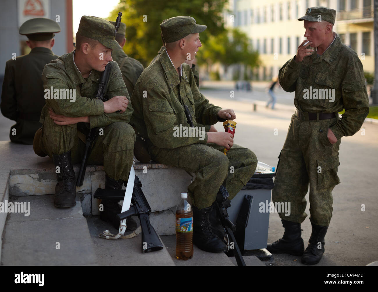 Russian soldiers hi-res stock photography and images - Alamy