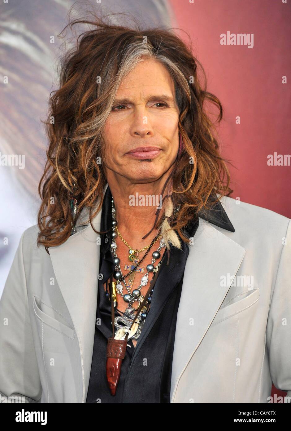 Steven Tyler at arrivals for DARK SHADOWS Premiere, Grauman's Chinese ...