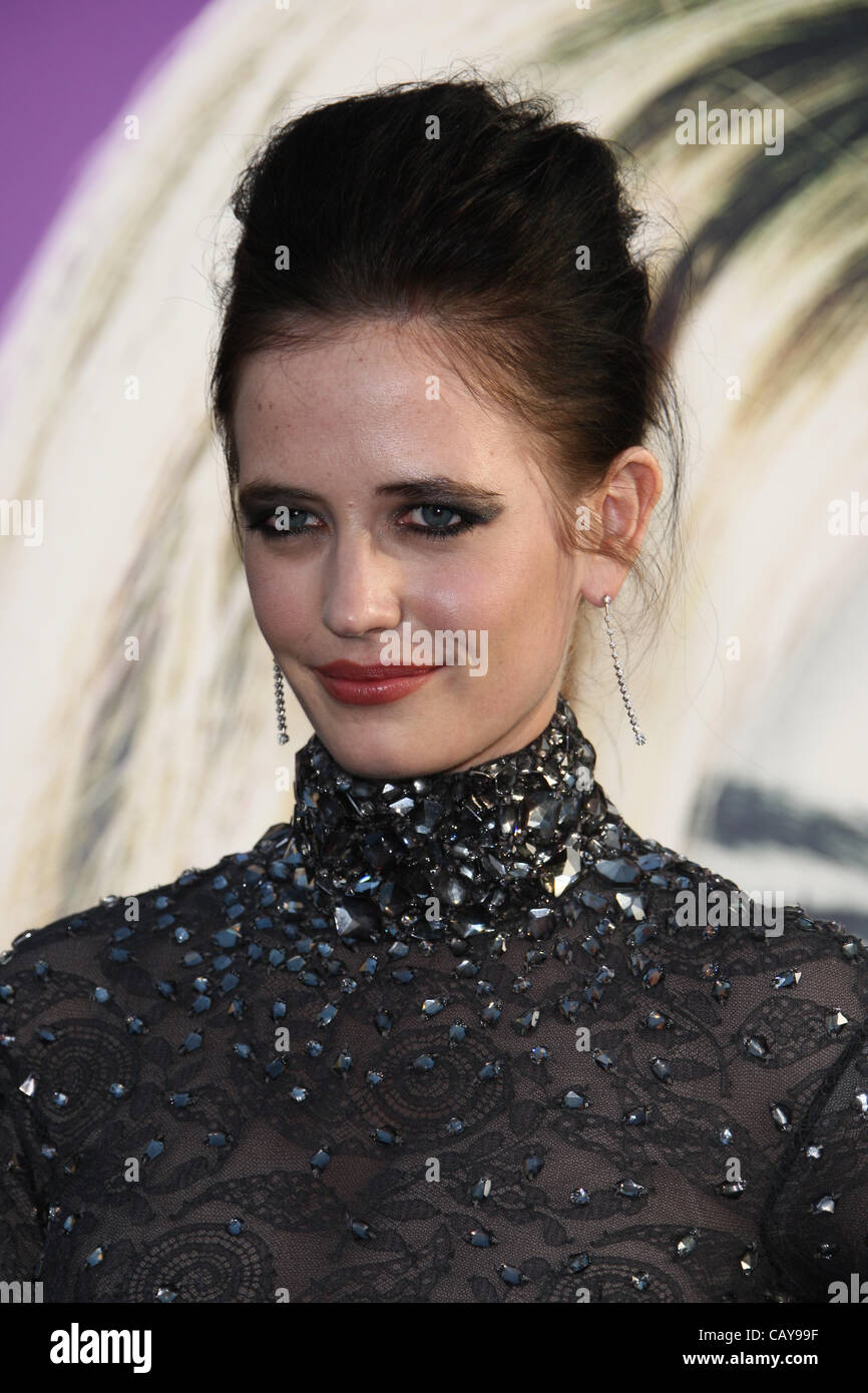 EVA GREEN DARK SHADOWS.LOS ANGELES PREMIERE HOLLYWOOD LOS ANGELES ...