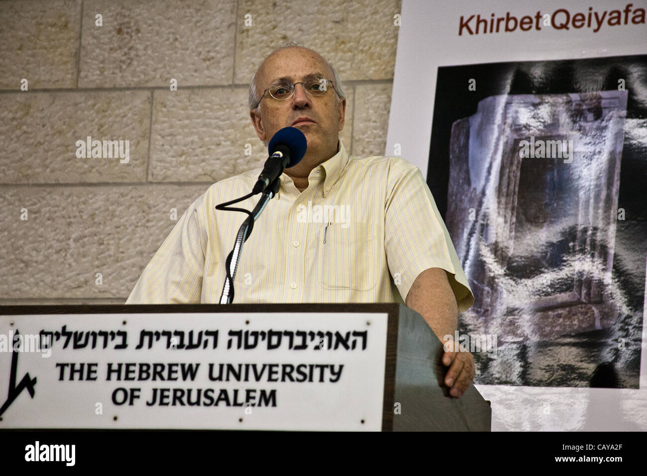 Prof. Zeev Weis, head of the Institute of Archaeology at the Hebrew ...