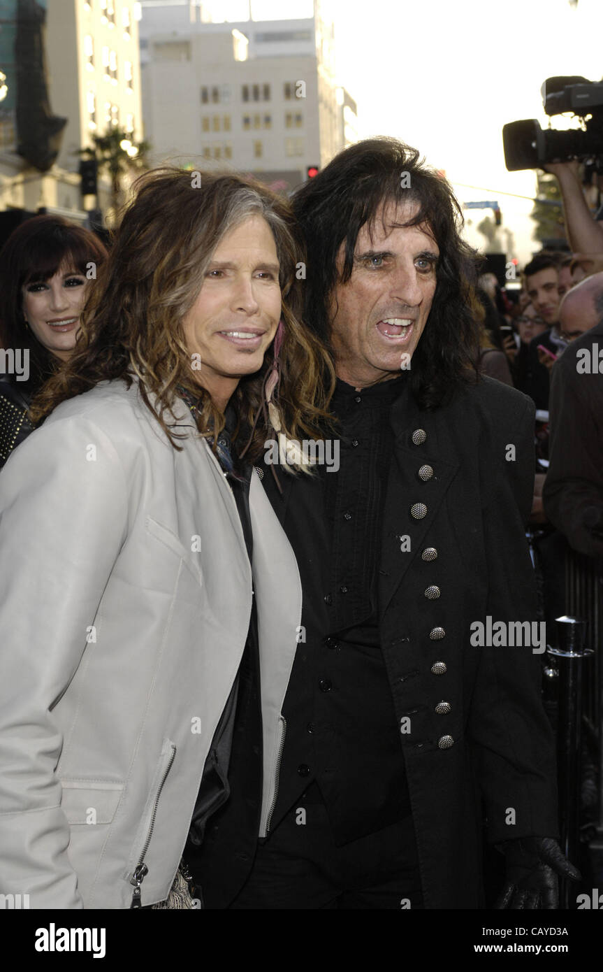 Alice cooper and steven tyler hi-res stock photography and images - Alamy