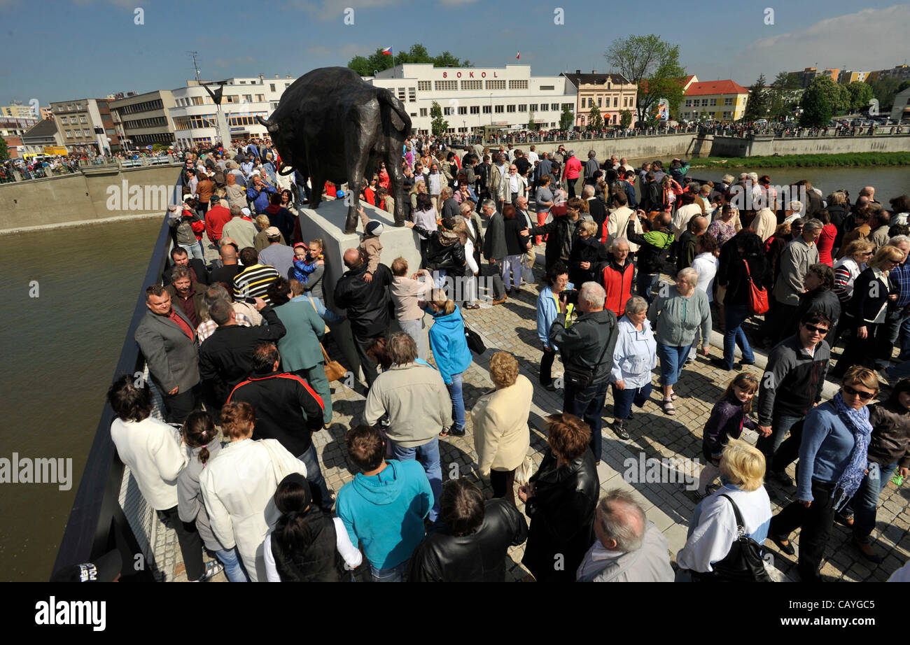 On the 8th of May there was a ceremonial opening of the Tyrsuv bridge ...