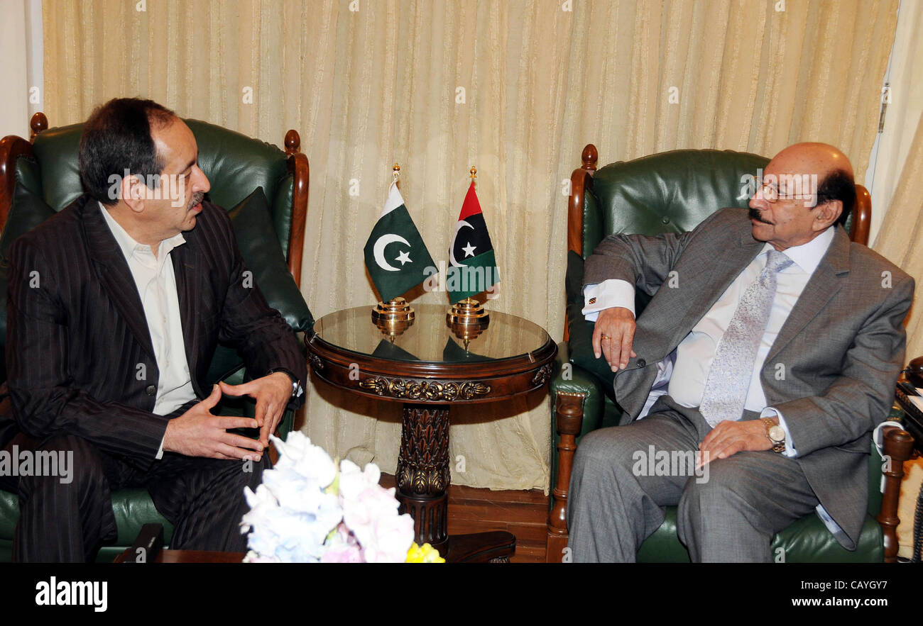 Sindh Chief Minister, Syed Qaim Ali Shah talks with Bahrain Ambassador ...