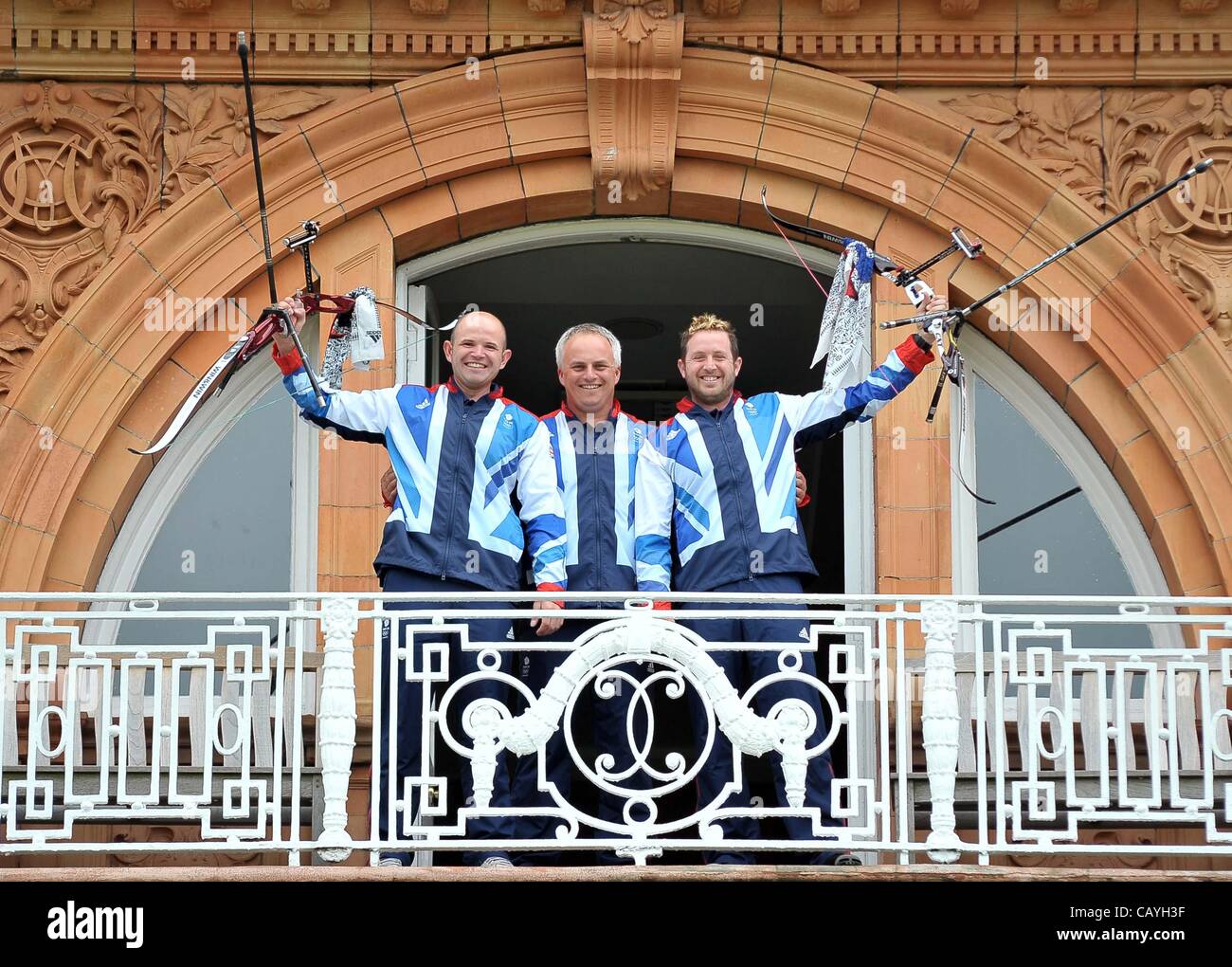 LORDS CRICKET GROUND, LONDON, UK, Wednesday. 09/05/2012. On the England ...