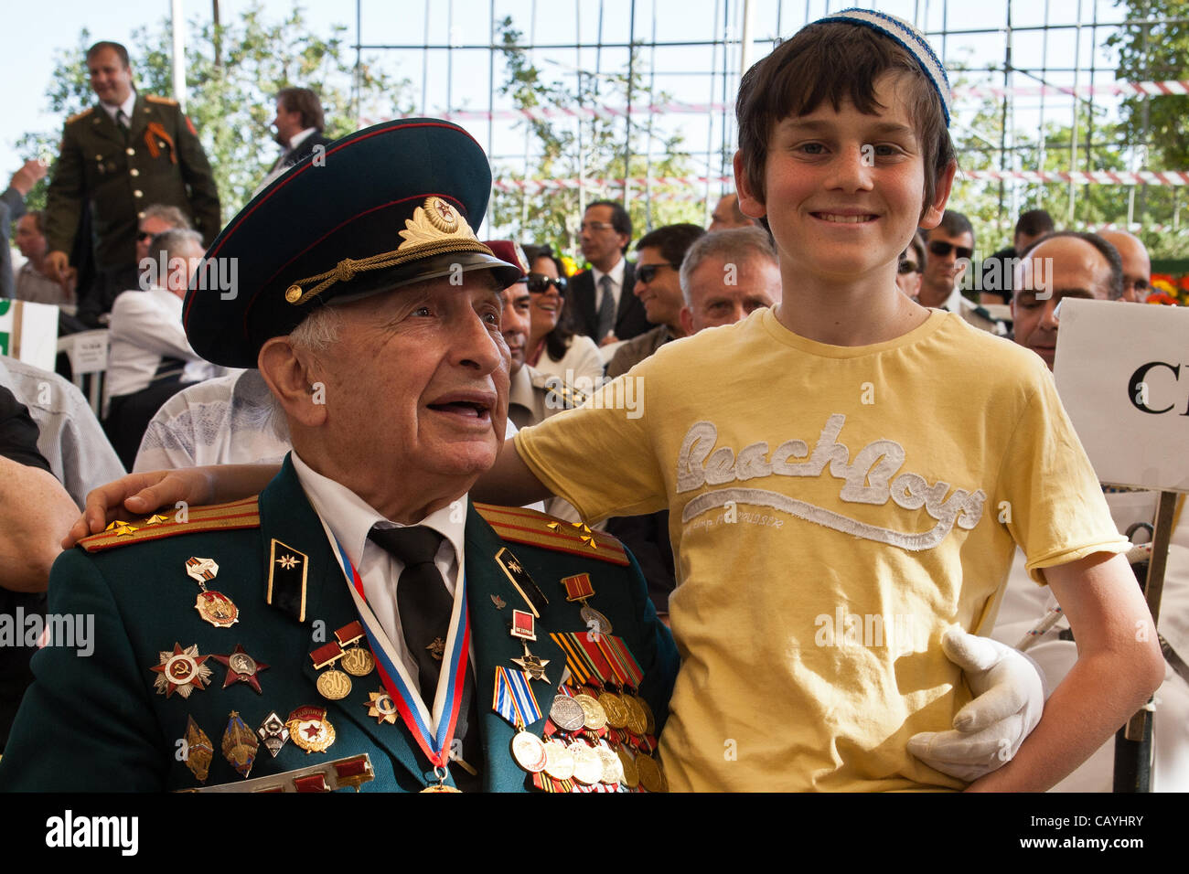 Decorated World War II veteran and grandson take part in a ceremony ...