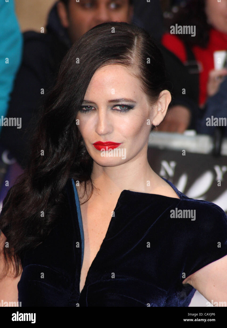 Dark shadows eva green hi-res stock photography and images - Alamy