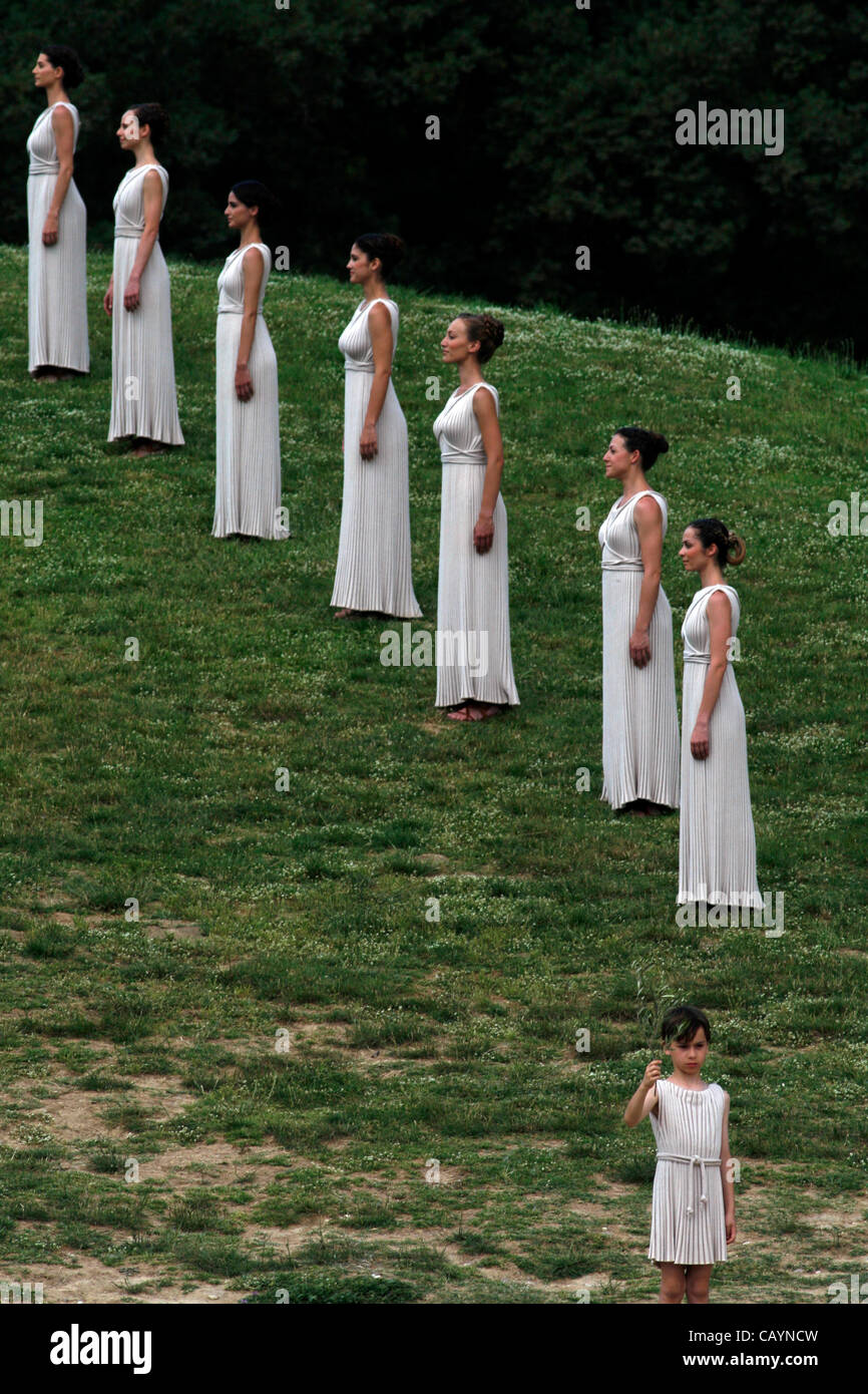 Ancient olympics women hi-res stock photography and images - Alamy