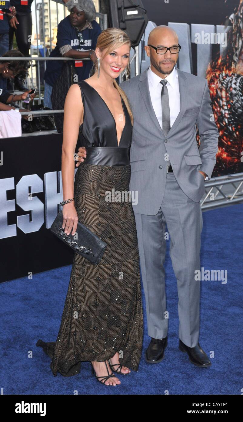 Stephen Bishop at arrivals for BATTLESHIP Premiere, Nokia Theatre at L ...