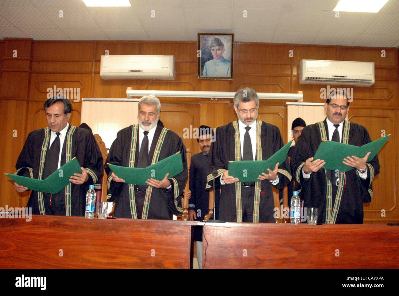Oath taking ceremony quetta balochistan high court chief ju hi-res ...