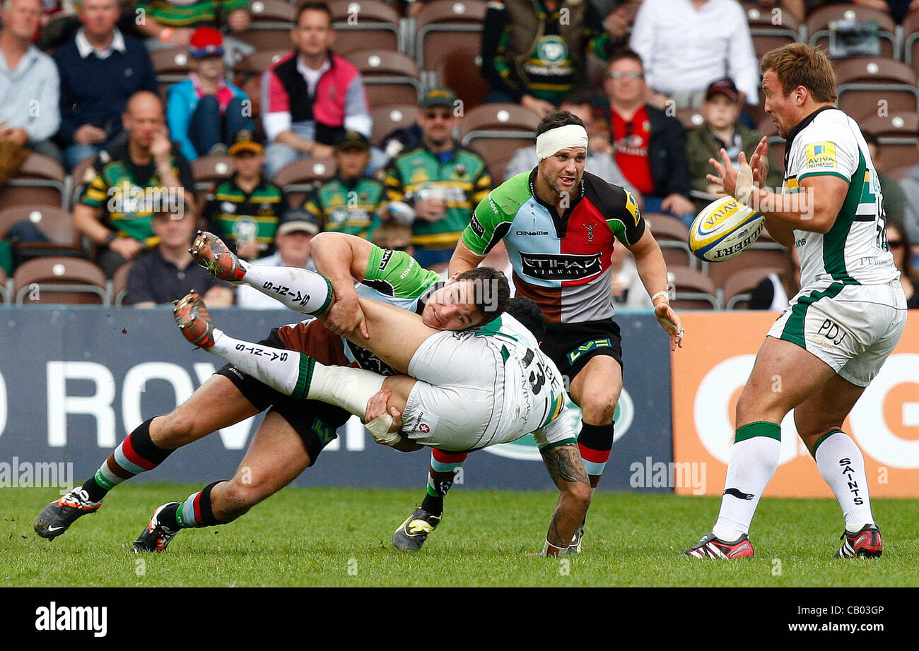UK. 12.05.12 The Stoop, London, ENGLAND: George Lowe of Harlequins ...