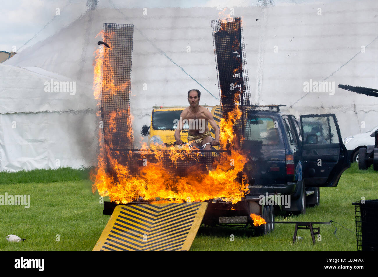 Jumping into fire hi-res stock photography and images - Alamy
