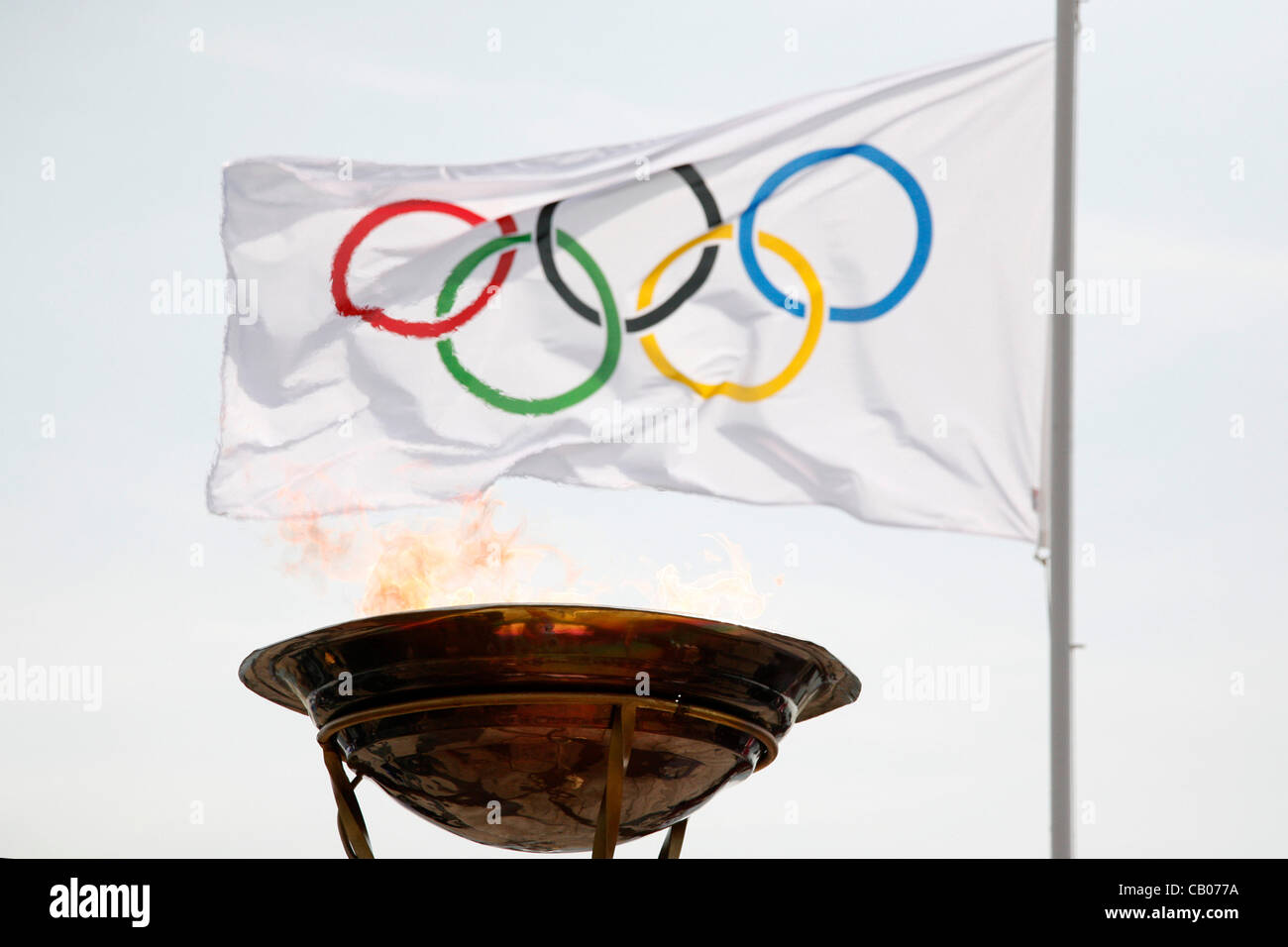 Olympic torch flame flag hi-res stock photography and images - Alamy