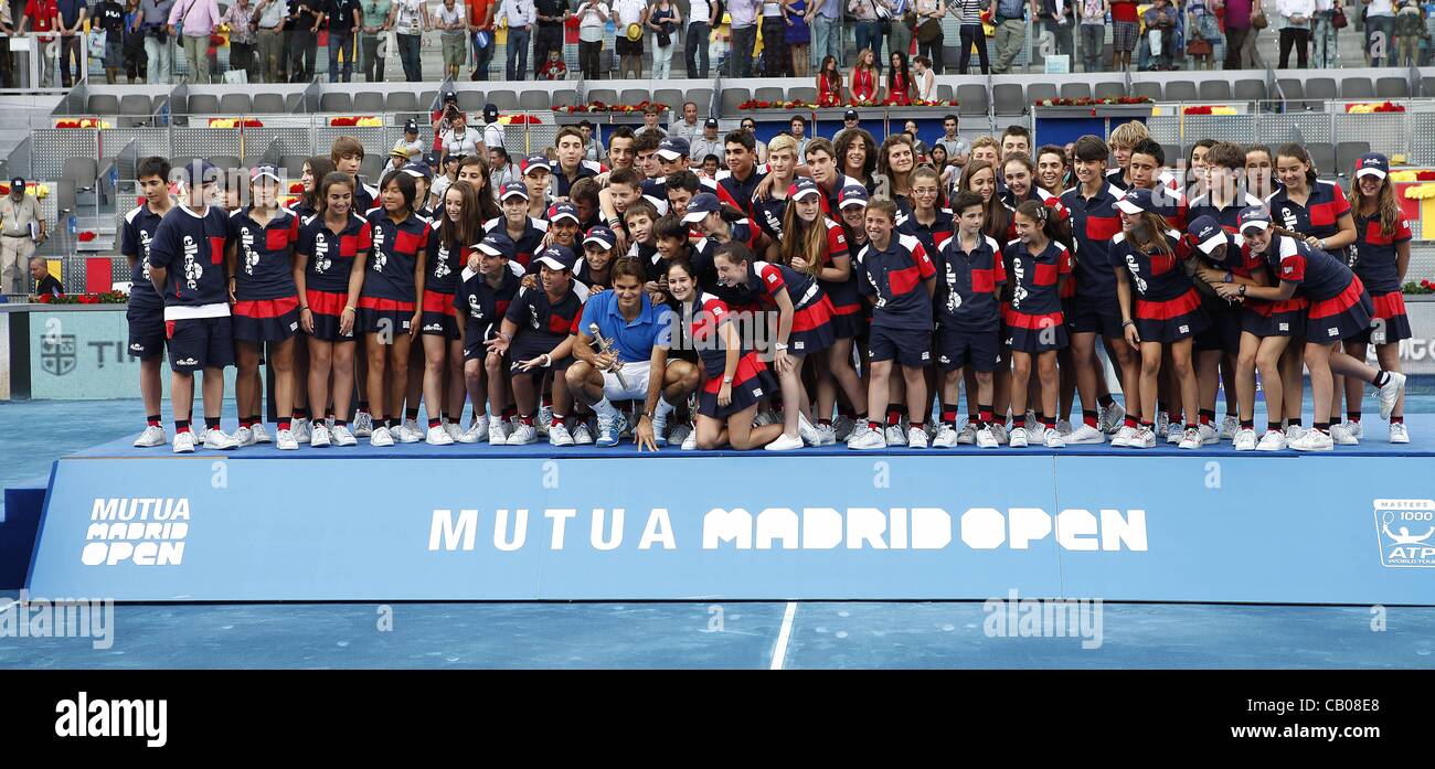 Ball girls madrid open hi-res stock photography and images - Alamy