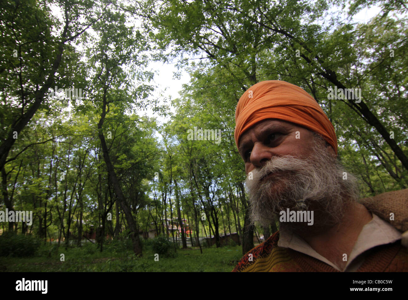 A father of Chattisinghpora massacre victim 80kms away from srinagar ...