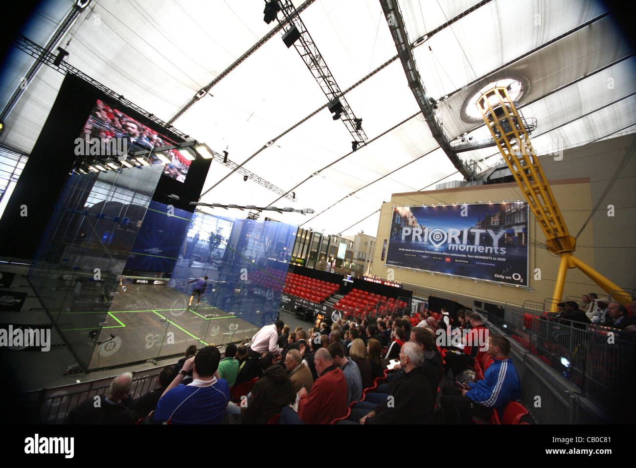 The o2 england hi-res stock photography and images - Alamy