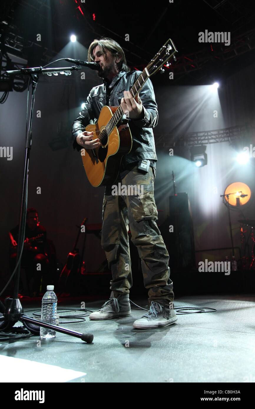 Juanes on stage for Juanes Univision Radio Private Concert Series Live ...