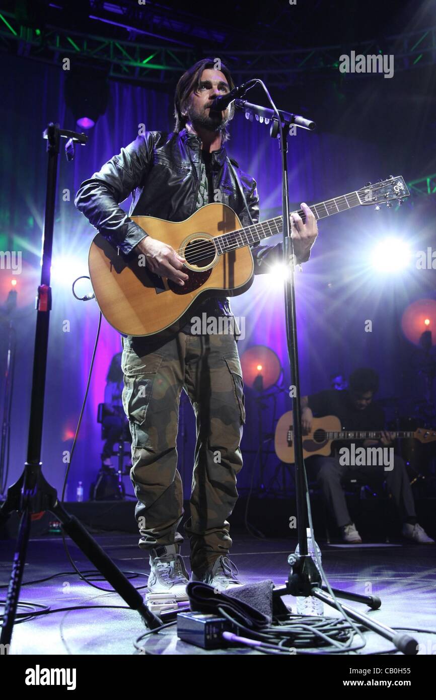 Juanes on stage for Juanes Univision Radio Private Concert Series Live ...