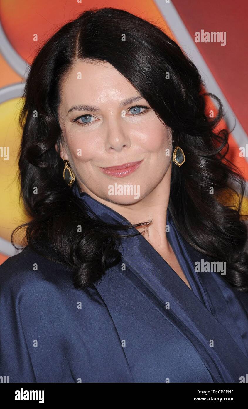 Lauren Graham at arrivals for NBC Network Upfronts Presentation 2012 ...