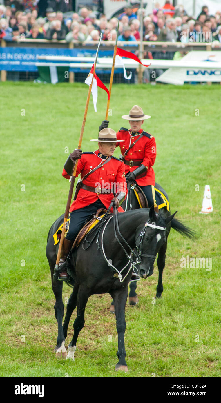 Royal Canadian Mounted Police musical ride Stock Photo - Alamy