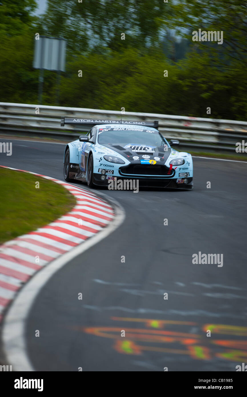 Stefan Mucke (GER) / Darren Turner (GBR) driving the #6 SP9-GT3 Young ...