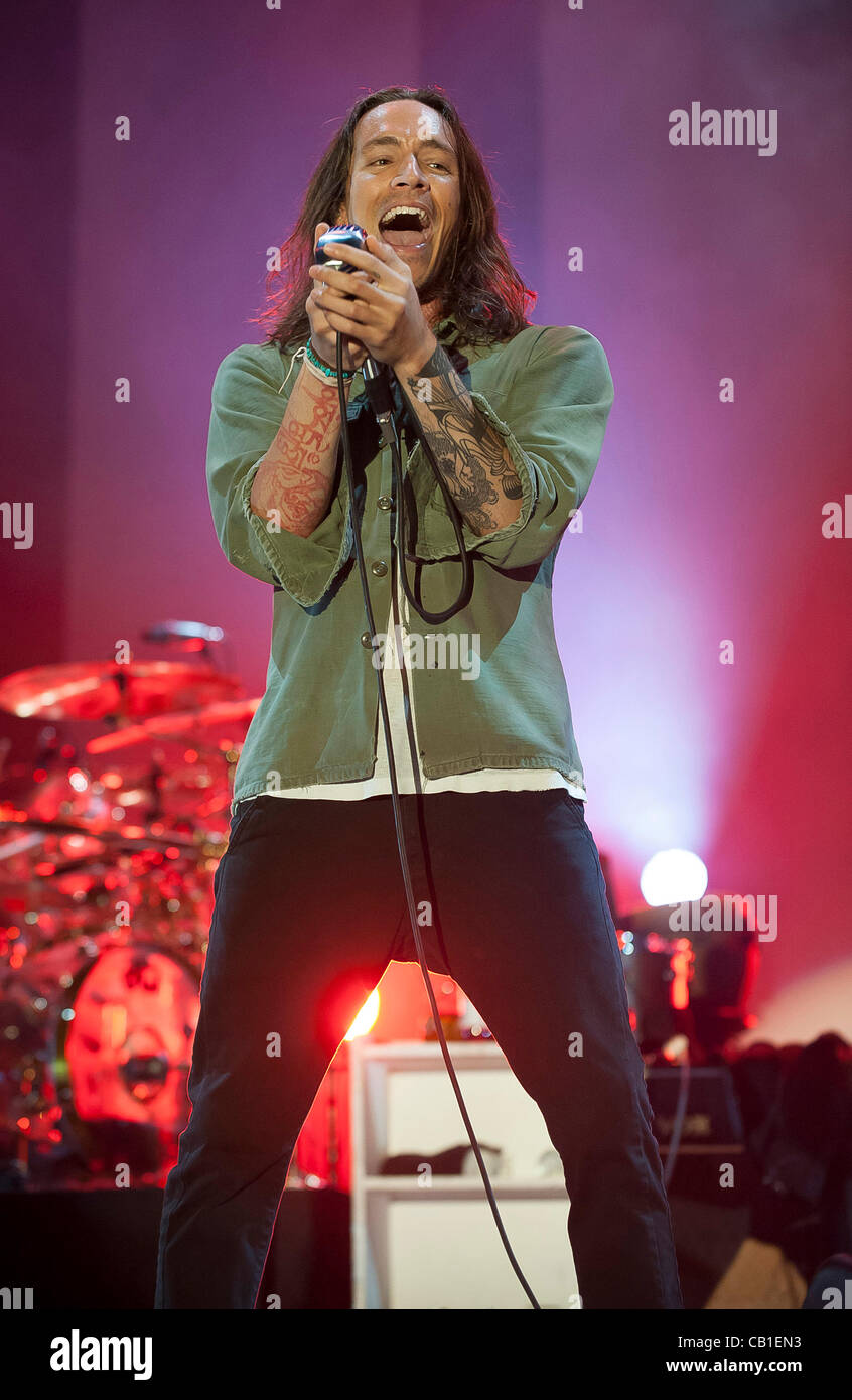 Incubus singer brandon boyd performs hi-res stock photography and ...
