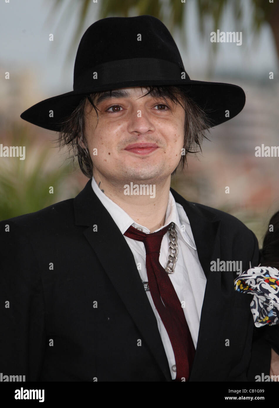 Pete doherty singer hi-res stock photography and images - Alamy