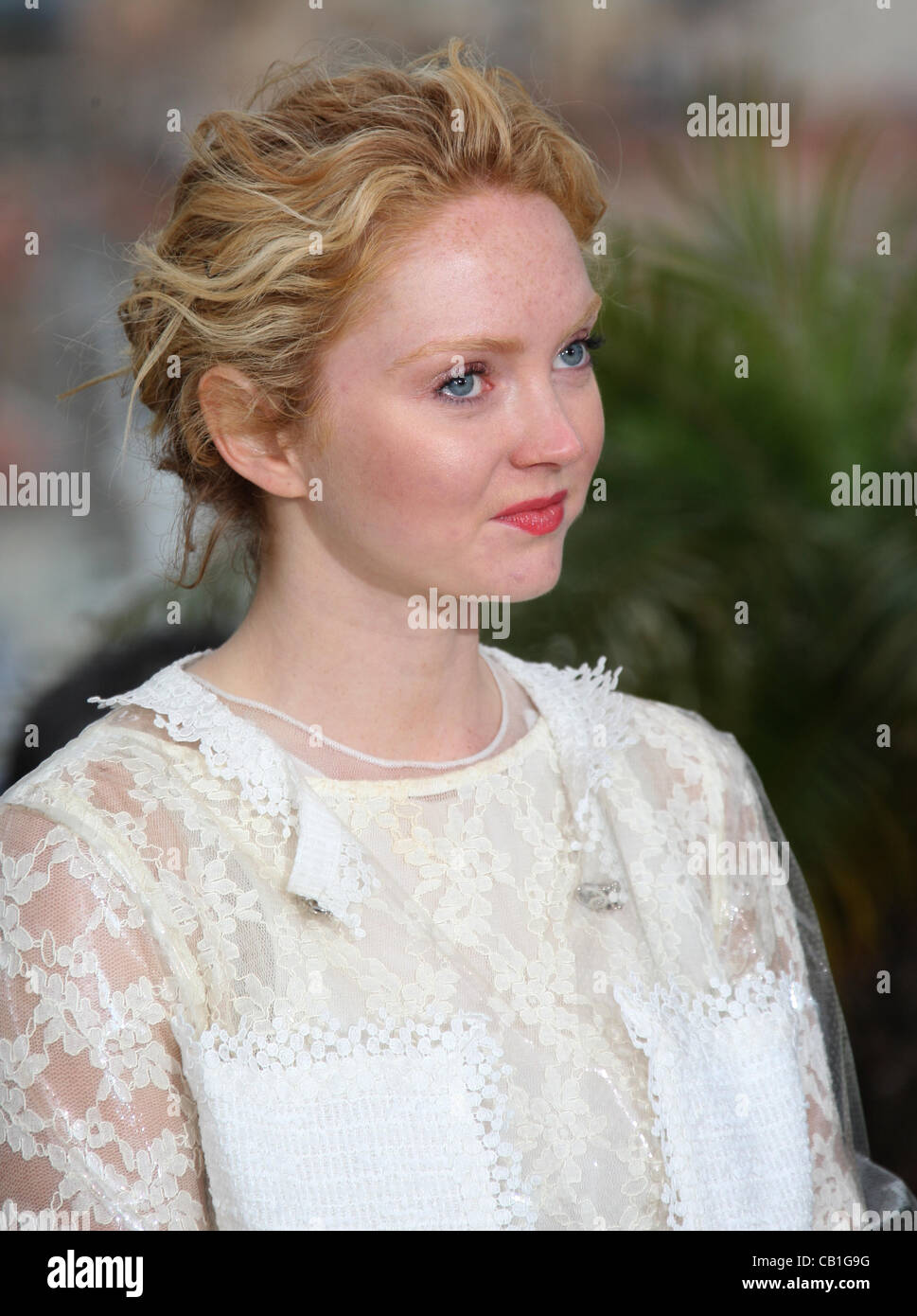 LILY COLE CONFESSIONS OF A CHILD OF THE CENTURY PHOTOCALL CANNES FILM ...