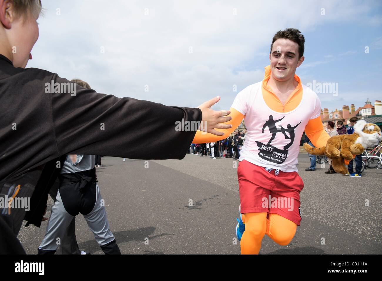 Brighton, Sussex, UK. 20/05/2012. Heroes run for charity on Brighton ...