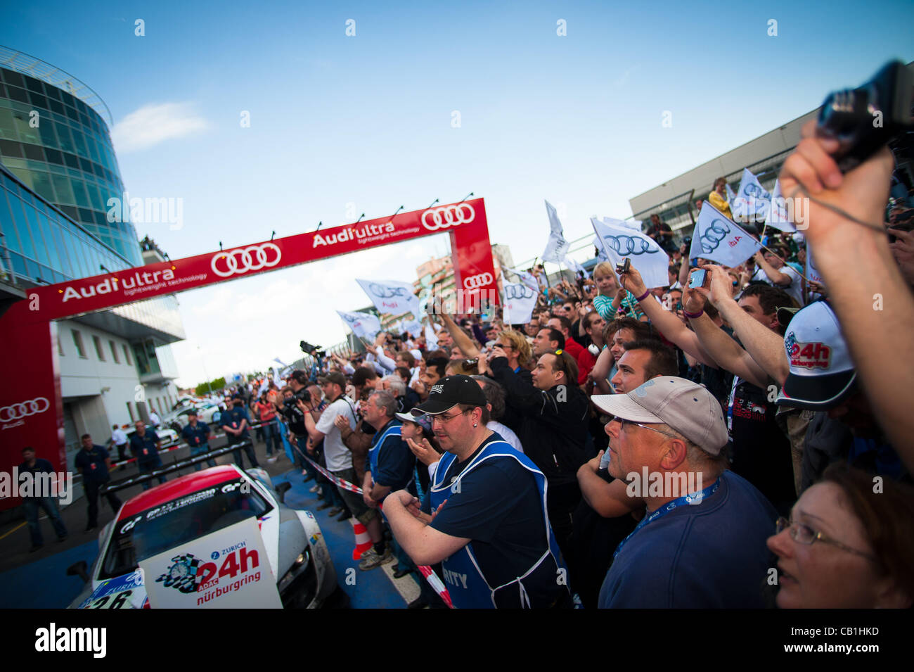 Audi sport team phoenix pit hi-res stock photography and images - Alamy