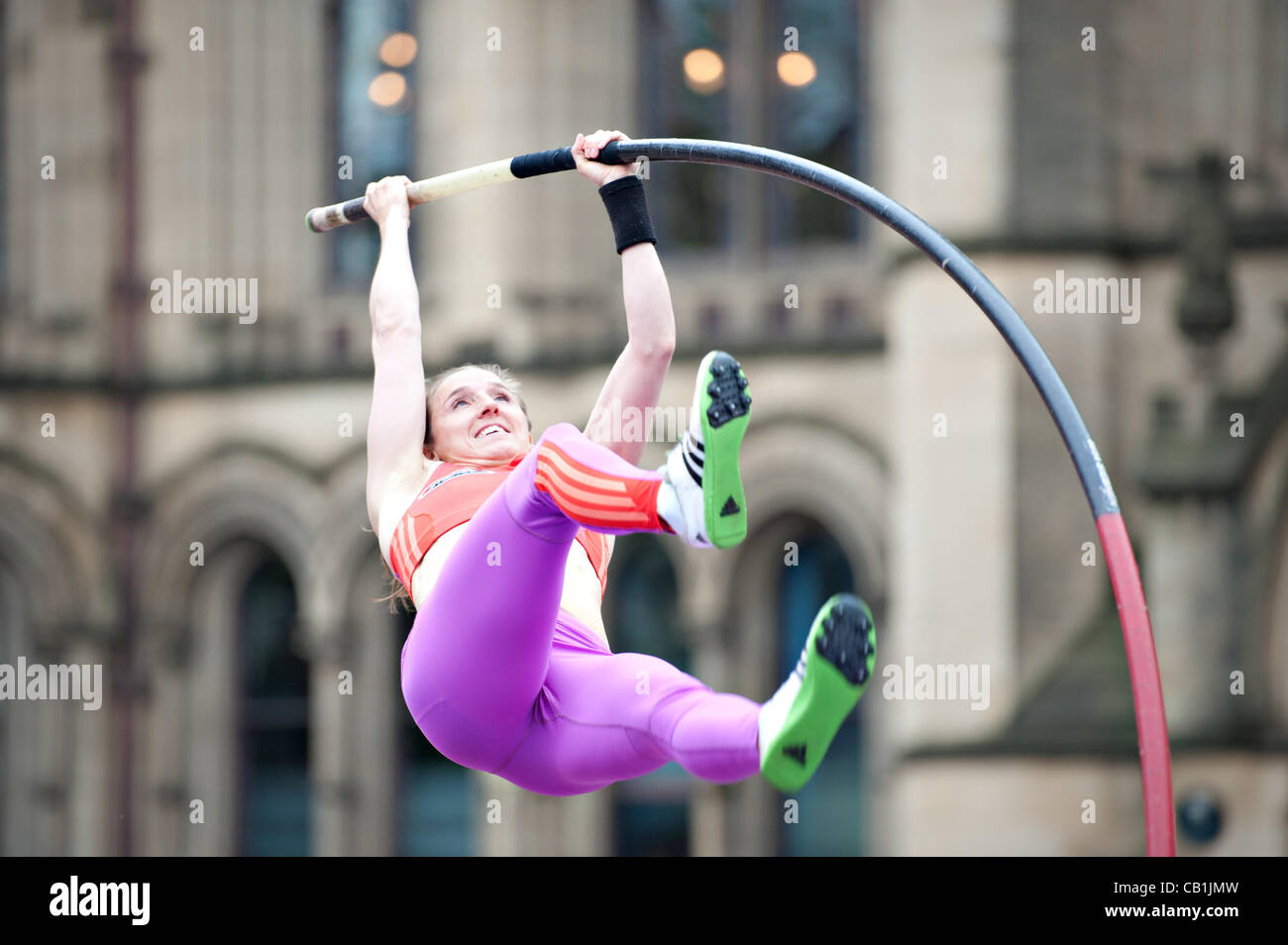 Swiss pole vaulter nicole buchler hi-res stock photography and images ...