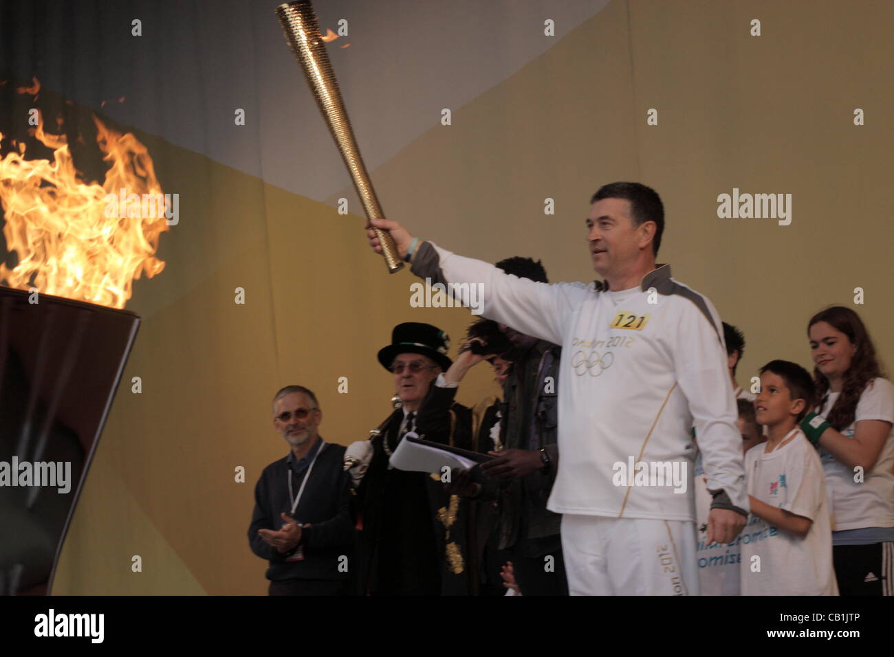 Mike Parnell the last runner in the Olympic Torch Relay which finished ...