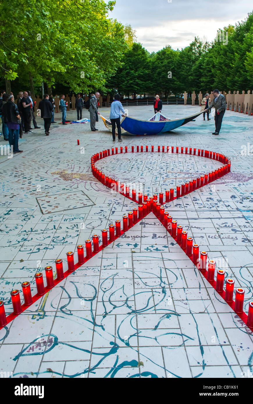AIDS Candlelight Memorial, Anniversary of the International Day of ...