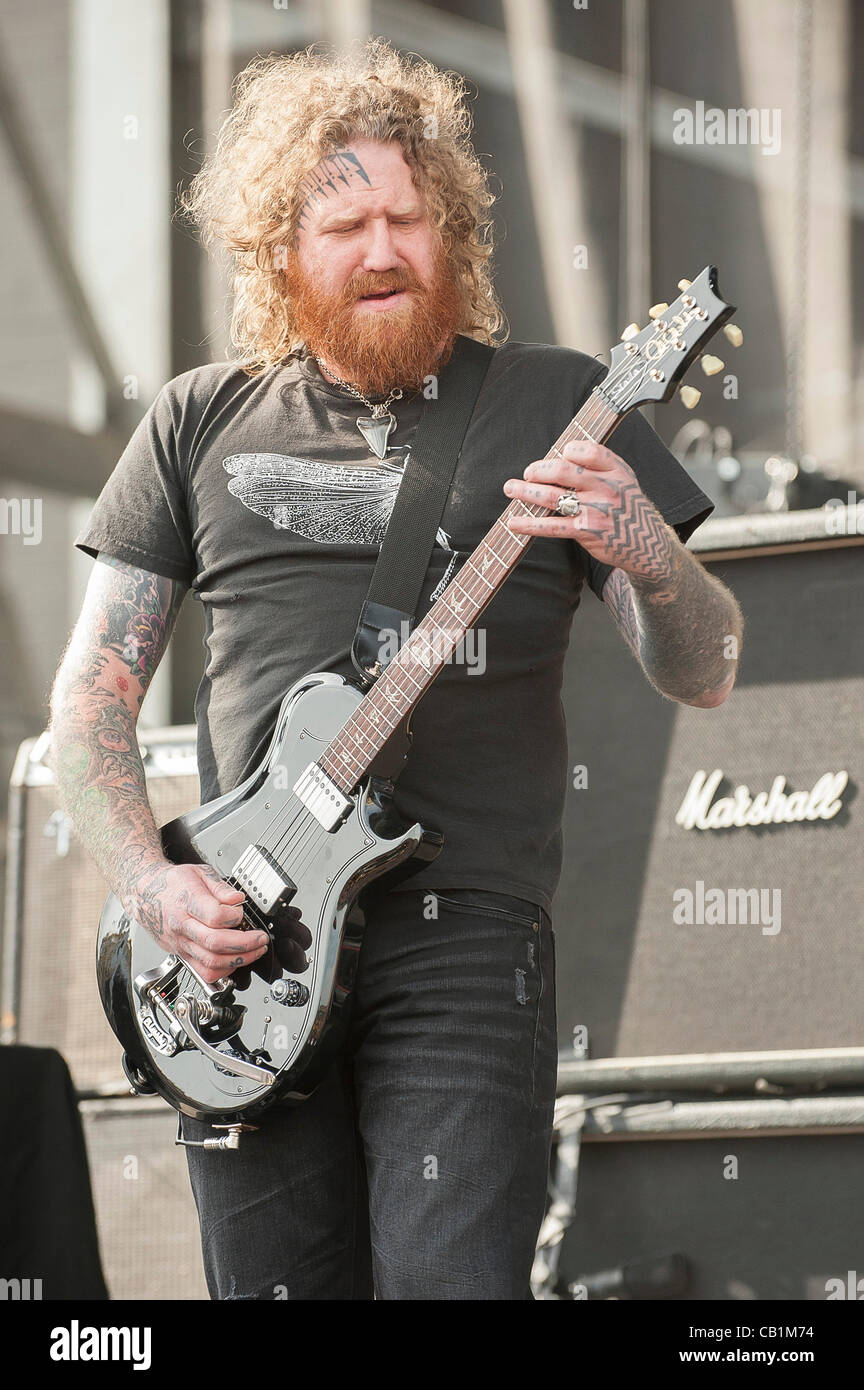 May 20, 2012 - Columbus, Ohio; USA - Guitarist BRENT HINDS of the band ...