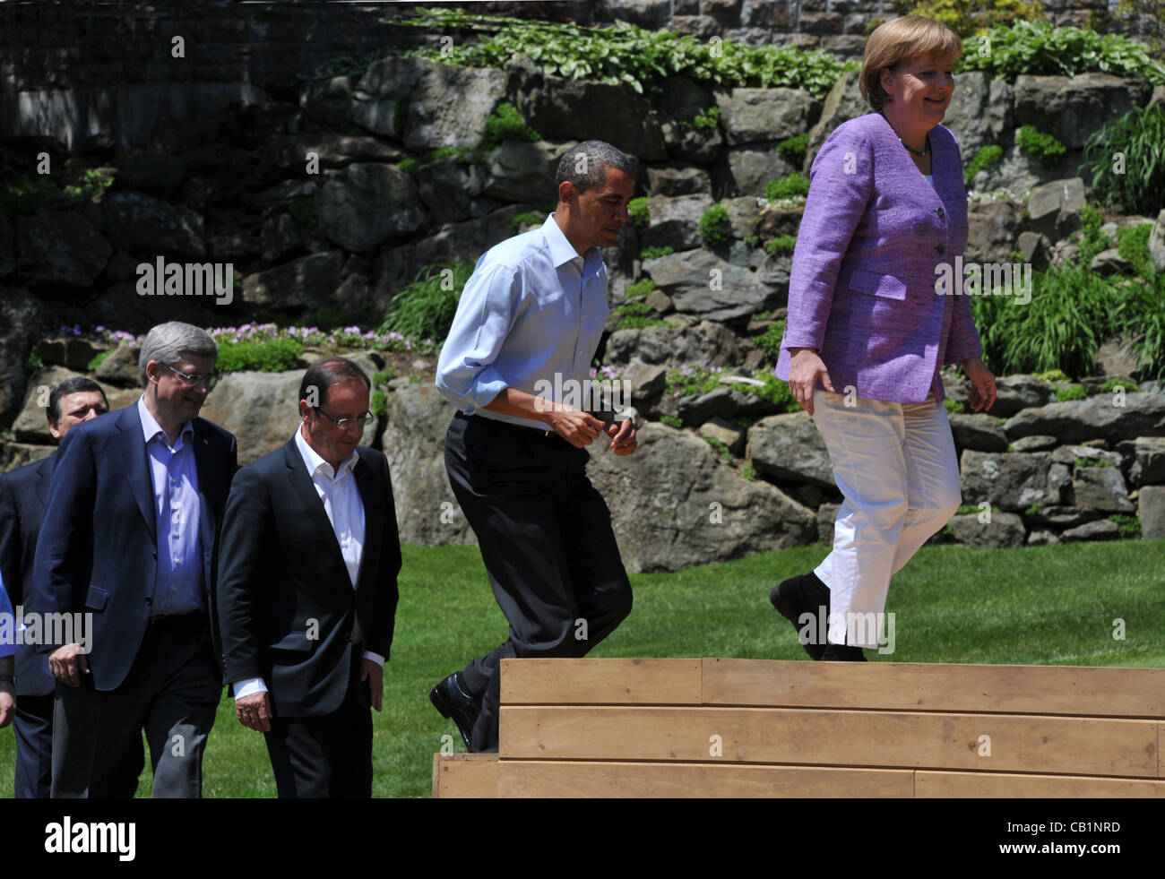 Angela merkel stephen harper hi-res stock photography and images - Alamy