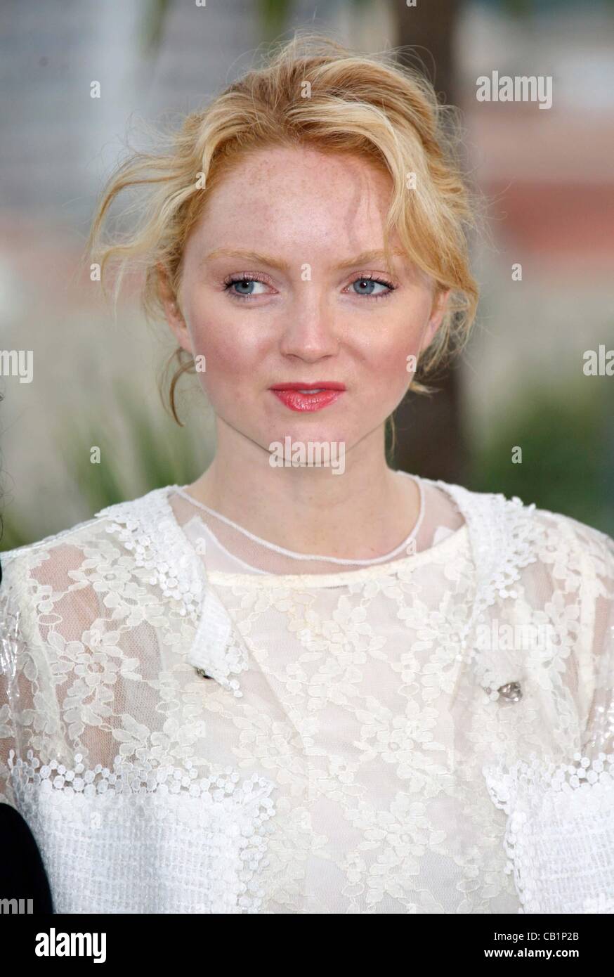 Lily cole child hi-res stock photography and images - Alamy