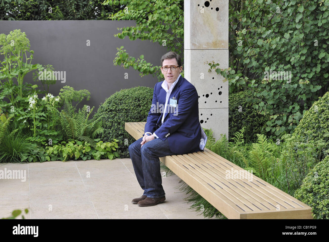 London, UK. 21 May, 2012. Actor & comedian Rob Brydon at the RHS ...