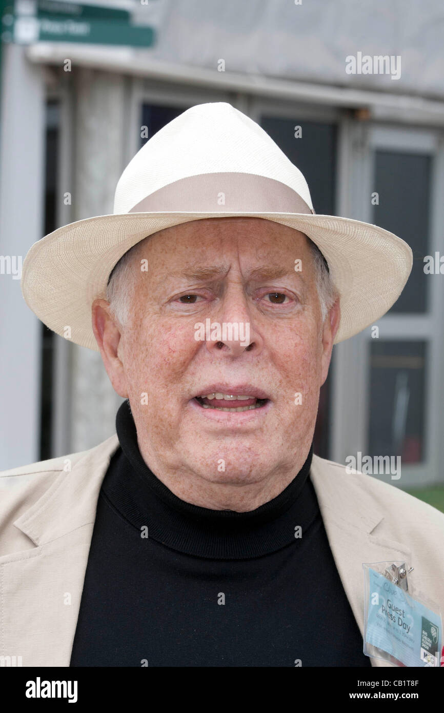 London, UK. 21 May, 2012. 2012 RHS Chelsea Flower Show,London Clive ...