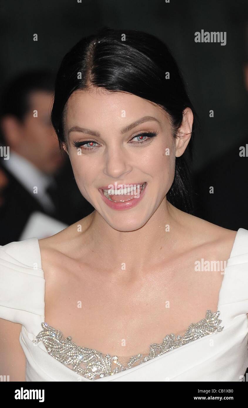 Jessica Stam at arrivals for International FiFi Awards, Alice Tully ...