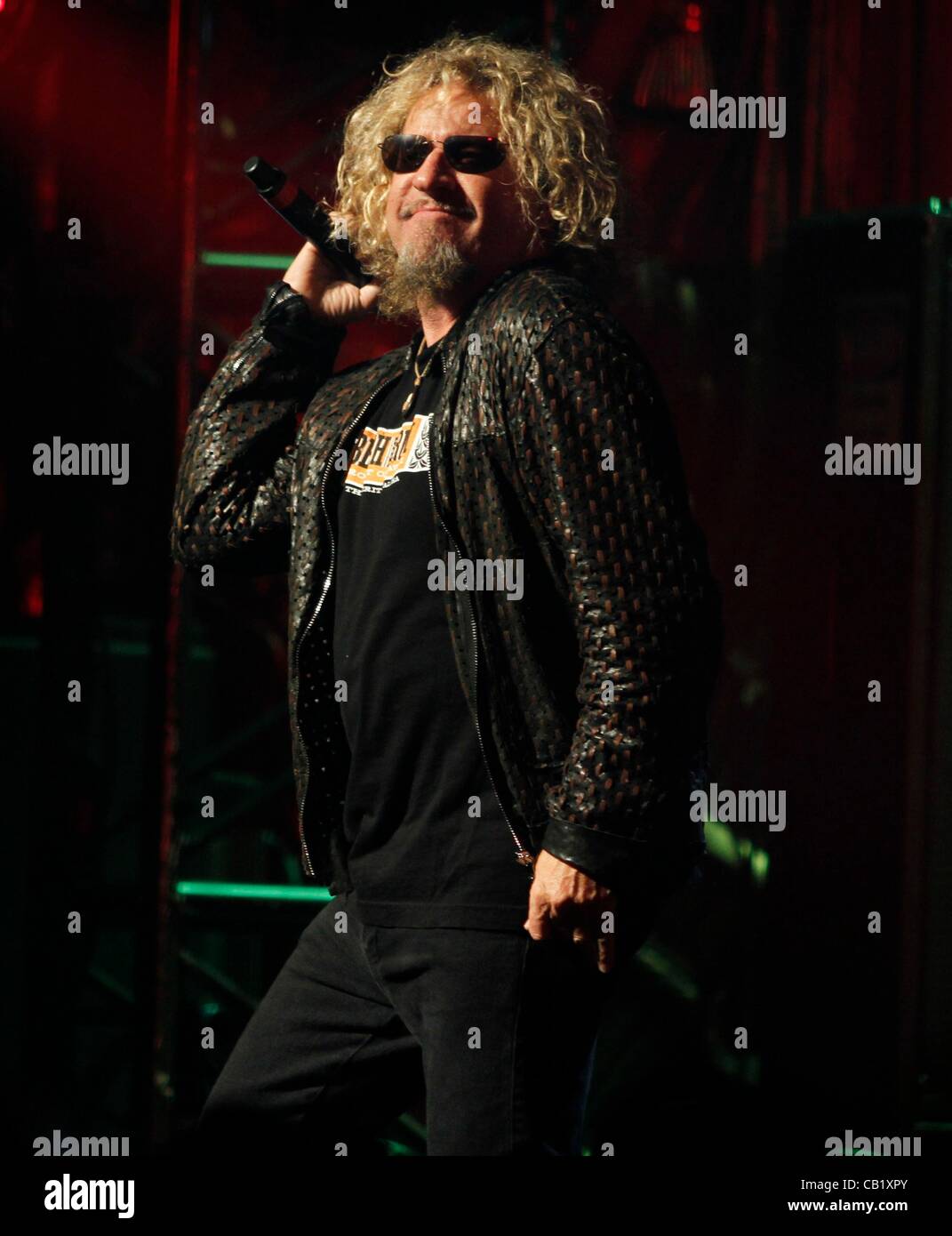 Chickenfoot on stage for CHICKENFOOT in Concert, Beacon Theatre, New ...