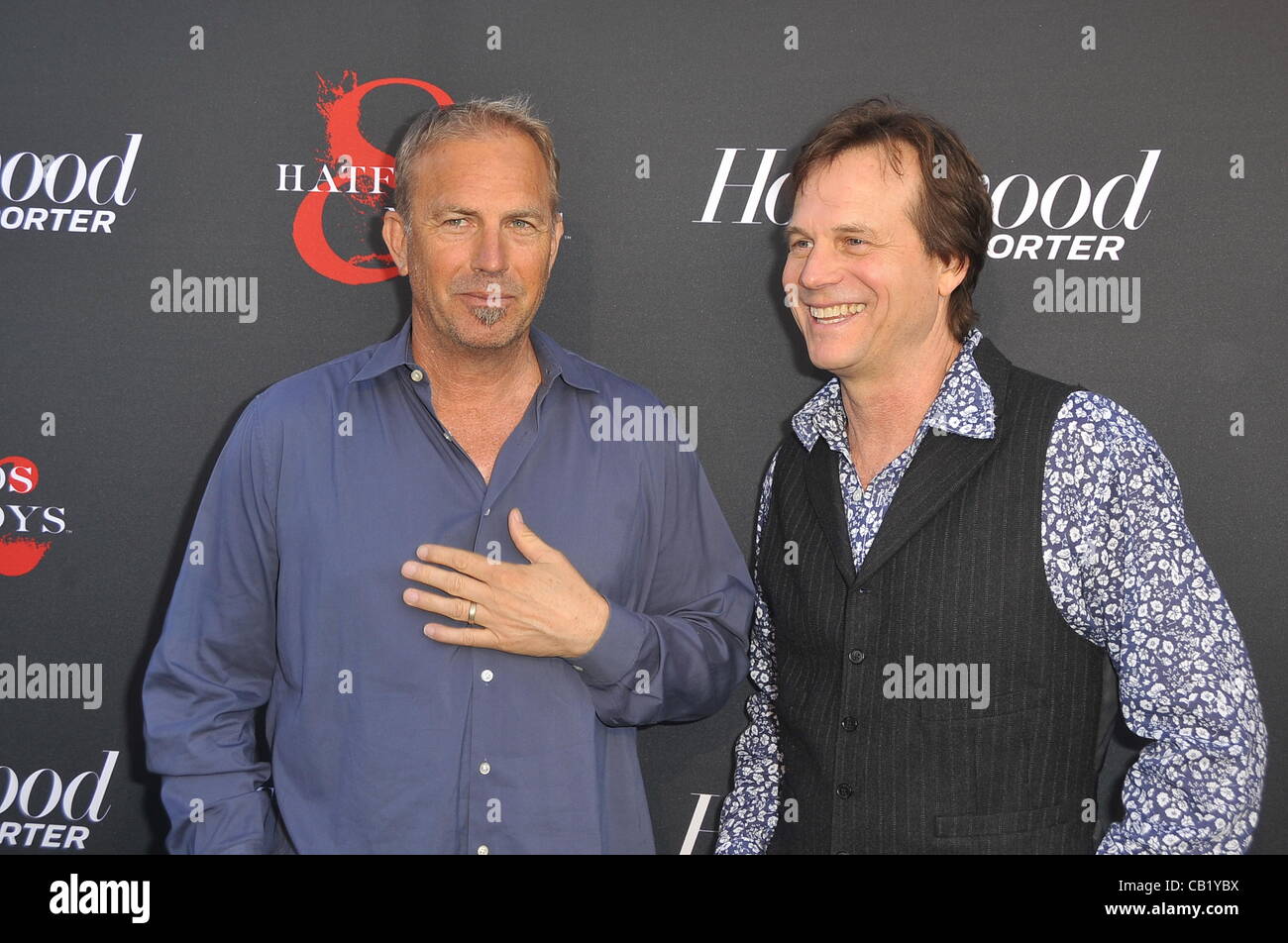 Kevin costner, hatfields and mccoys hi-res stock photography and images ...