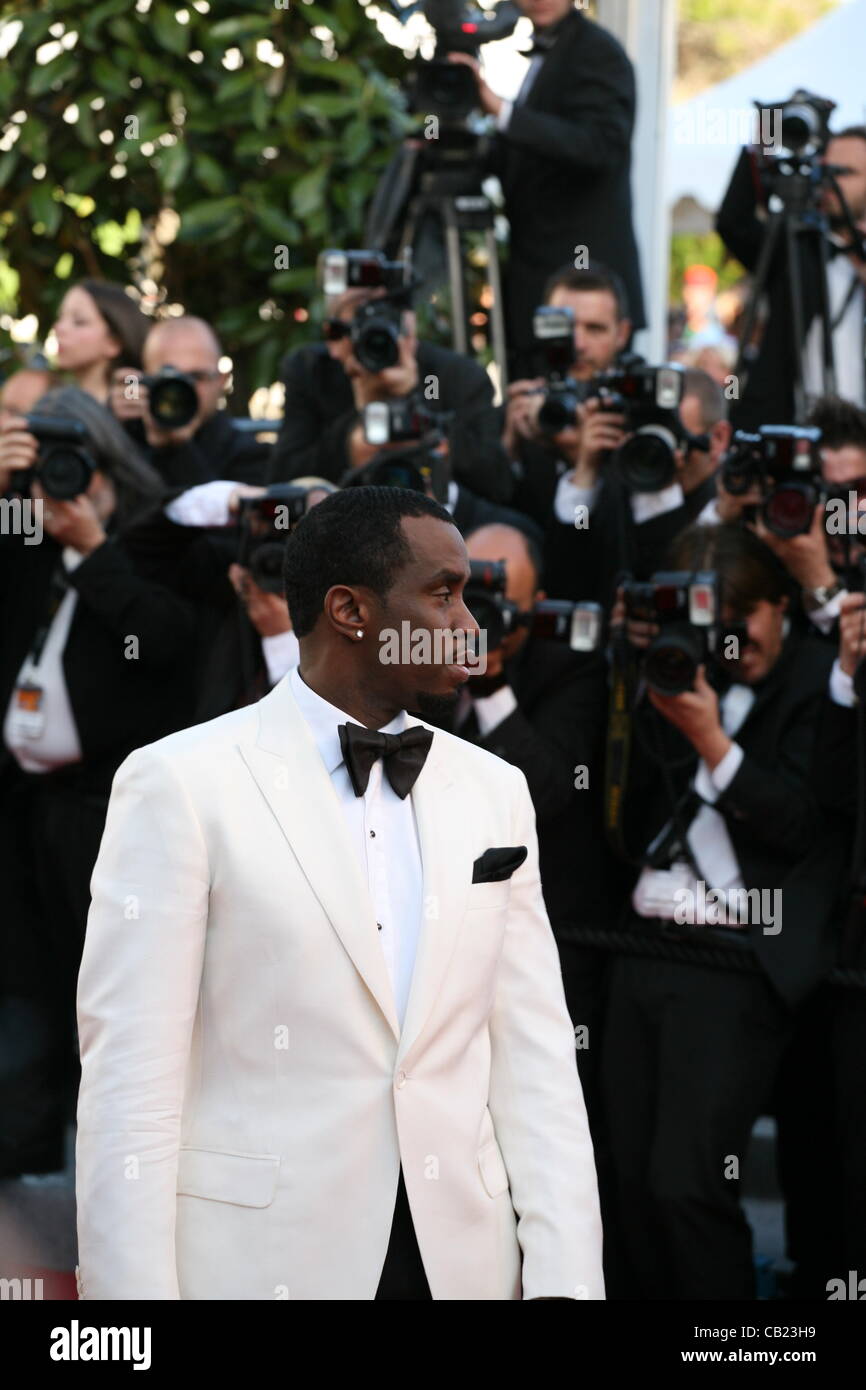 Singer sean diddy combs puff hi-res stock photography and images - Alamy
