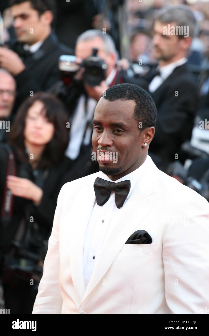 Singer sean diddy combs puff hi-res stock photography and images - Alamy
