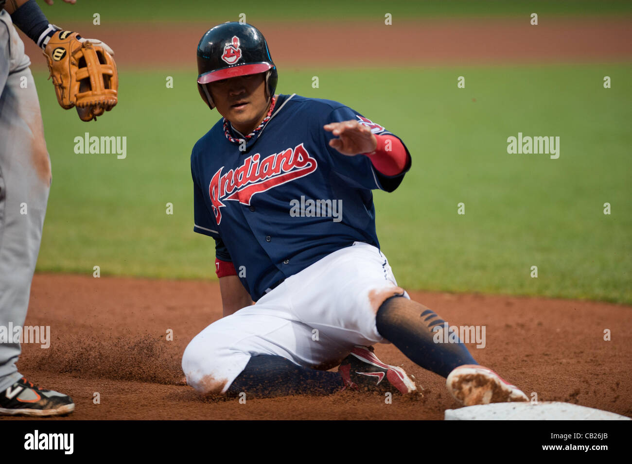 CLEVELAND, OH USA - MAY 22: Cleveland Indians right fielder Shin-Soo ...