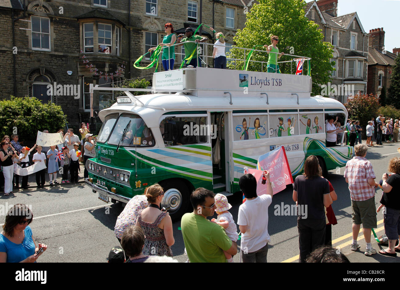 Lloyds tsb bus hi-res stock photography and images - Alamy