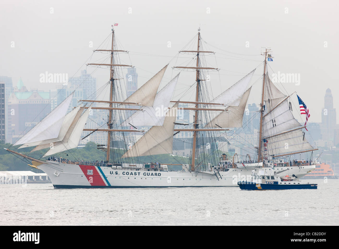 Us coast guard barque eagle hi-res stock photography and images - Alamy