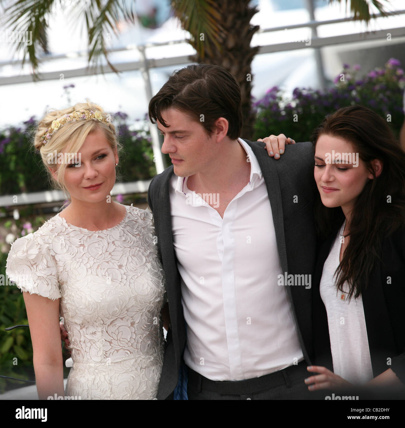 Kirsten Dunst, Sam Riley, Kristen Stewart, at the On The Road photocall ...
