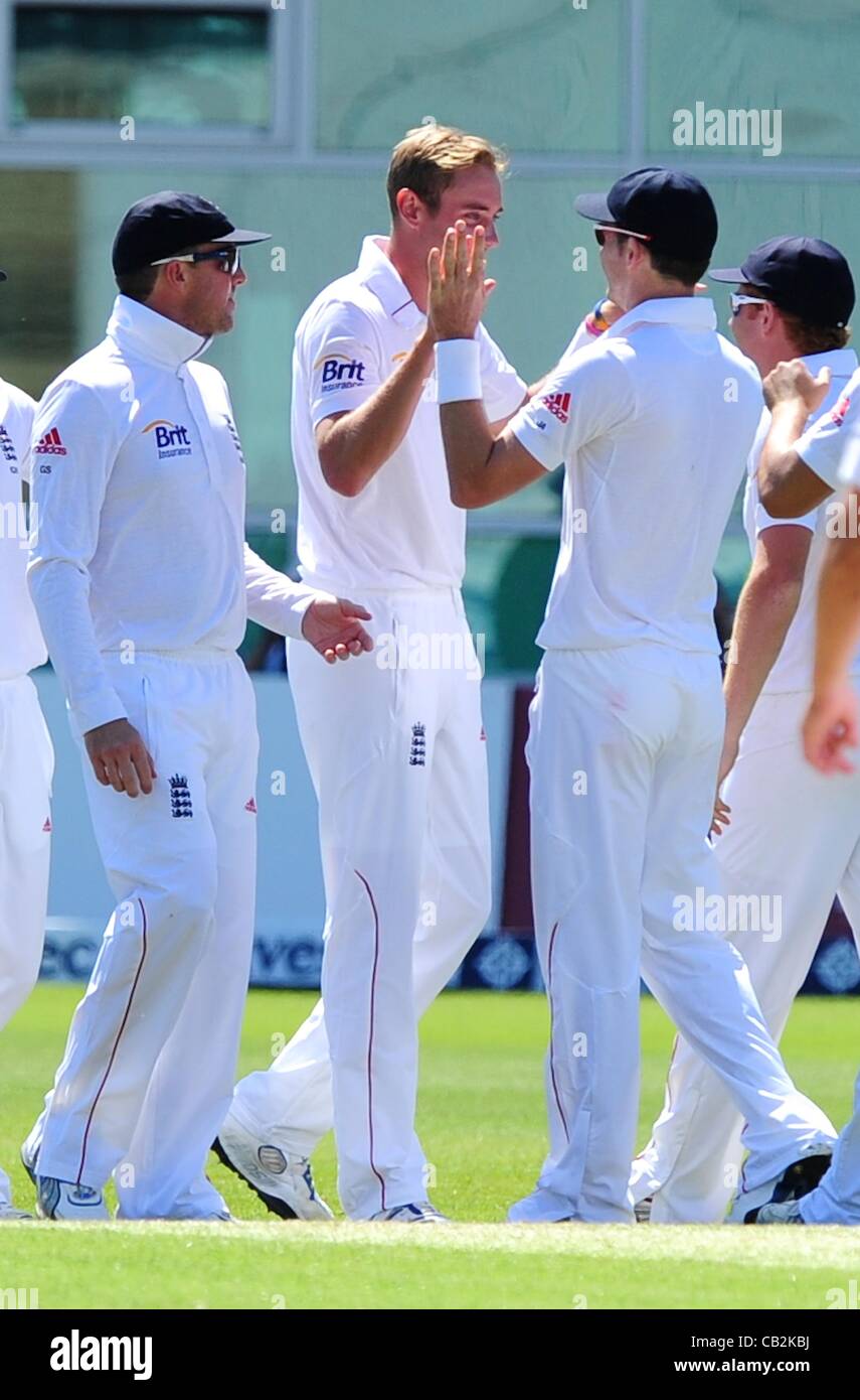 Jimmy anderson stuart broad hi-res stock photography and images - Alamy
