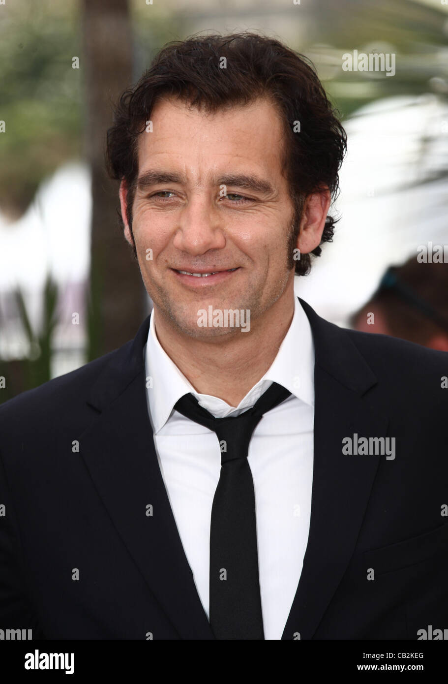 CLIVE OWEN HEMINGWAY & GELLHORN PHOTOCALL CANNES FILM FESTIVAL 2012 ...