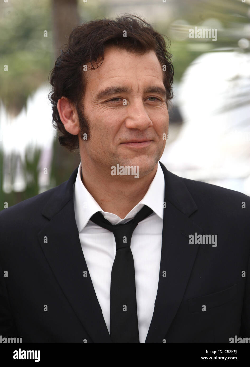CLIVE OWEN HEMINGWAY & GELLHORN PHOTOCALL CANNES FILM FESTIVAL 2012 ...