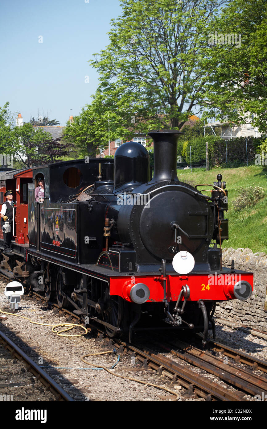 Swanage, Dorset, UK Friday 25 May 2012. 'Calbourne' hauls nostalgic ...